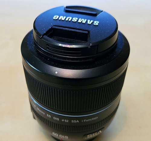 Объектив Samsung NX 60mm F/2.8 Macro ED OIS SSA