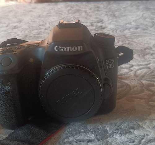 Фотоаппарат canon eos 70d body