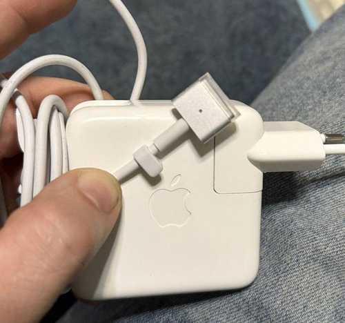 Зарядка MacBook magsafe 2 45w оригинальная, идеал