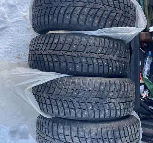 Laufenn I Fit Ice LW 71 225/55 R18