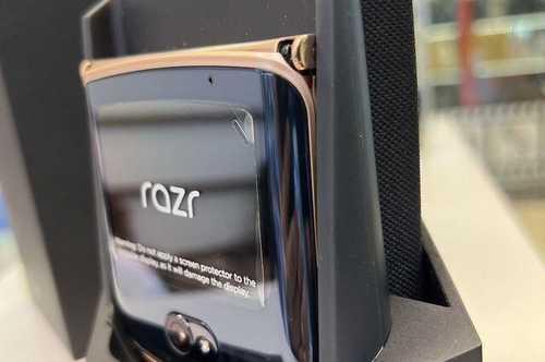 Motorola razr 2021 5G 256Gb Rose Gold новый рст