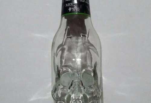 Бутылки череп, Тринити, с бугельной пробкой