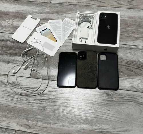 iPhone 11, 64 ГБ