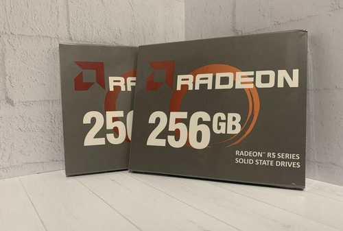 SSD AMD Radeon R5 256gb