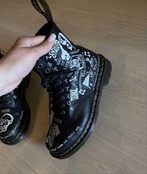 Dr martens ботинки оригинал