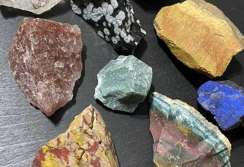 Коллекция минералов. Раухтопаз, лабрадор, обсидиан
