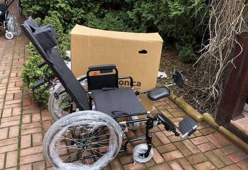 Инвалидная коляска с углом наклона спинки