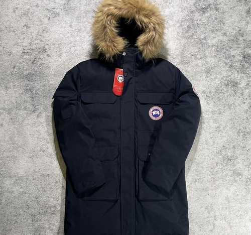 Зимняя куртка Canada Goose