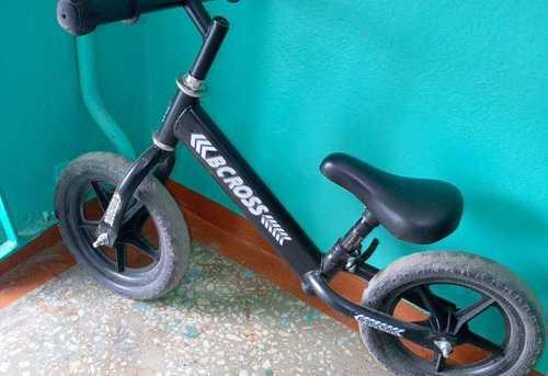 Беговел и трёхколёсный велосипед для детей