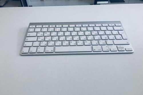 Apple Wireless Keyboard A1255