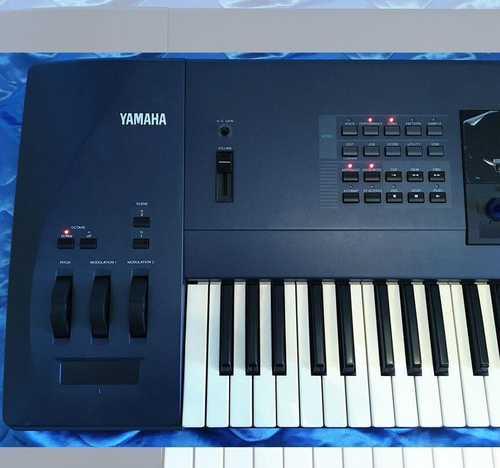 Yamaha EX5