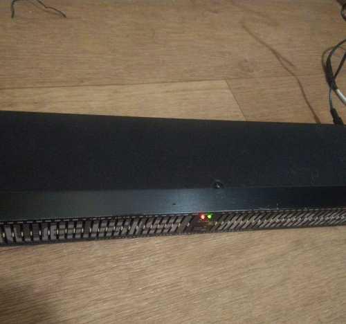 Alesis m-eq 230 Эквалайзер