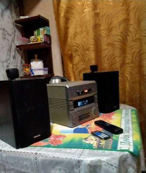 Музыкальный центр sony и калонки philips
