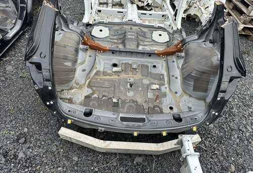 Задняя часть кузова Infiniti fx37 qx70