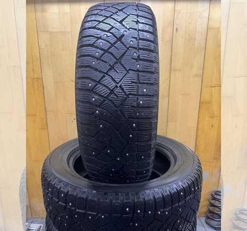 Nitto Therma Spike 225/60 R17 103T