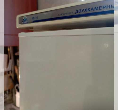 Холодильник двухдверный