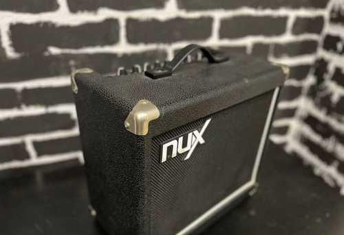 Цифровой комбоусилитель Nux 30вт