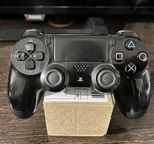 Геймпад sony dualshock 4 v1