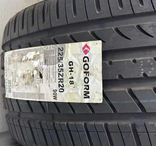 Goform GH-18 225/35 R20
