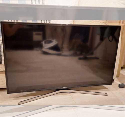 Телевизор Samsung SMART tv UE40MU6100uxru