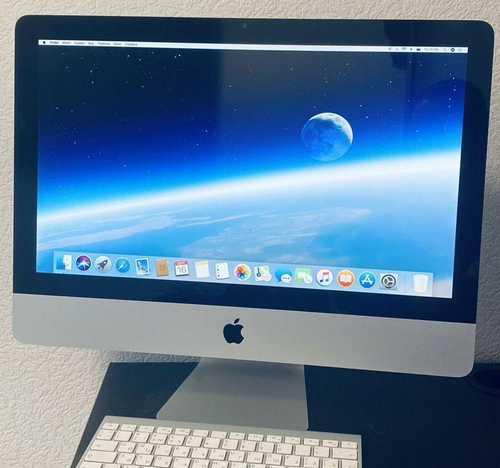 Моноблок Apple iMac 21.5