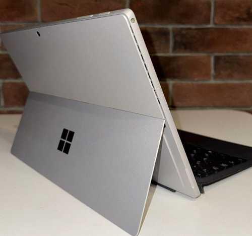 Microsoft surface pro 7