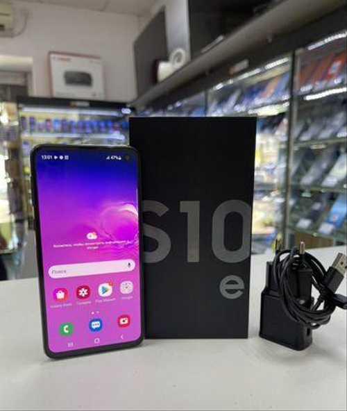 Samsung Galaxy S10e 6/128Gb рст / идеал