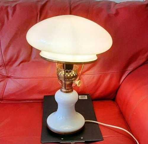 Лампа настольная светильник СССР 1977 год