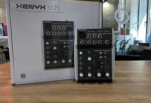 Behringer xenyx 502S