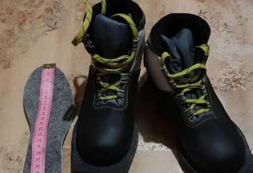 Лыжные ботинки Quechua 33раз