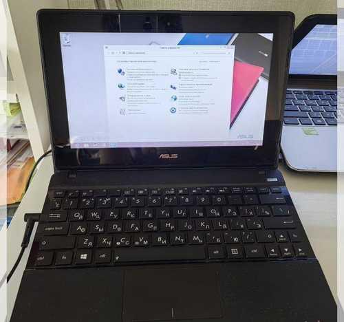 Нетбук Asus X102B