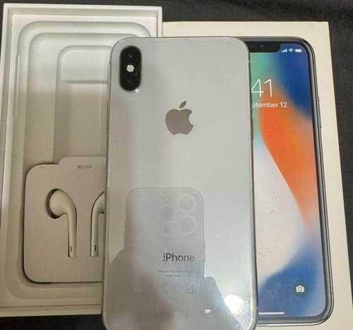 iPhone X, 64 ГБ