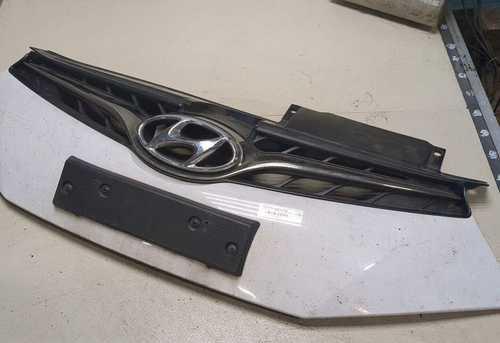 Решетка радиатора Hyundai Elantra, 2013
