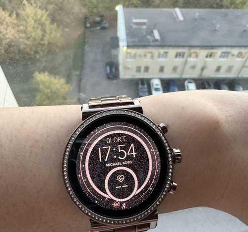 Смарт часы michael kors