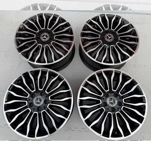 Диски новые оригинал Mercedes Benz V W447 R18