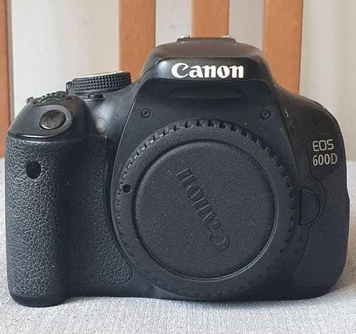 Фотоаппарат canon 600d