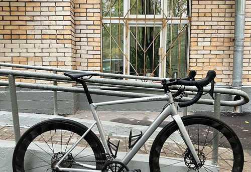 Шоссейный велосипед Cannondale Caad 13