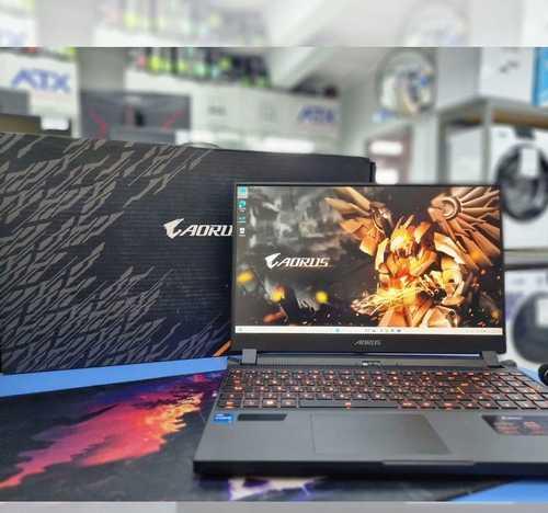 Игровой ноутбук Gigabyte i7-11800H   RTX 3070 /72