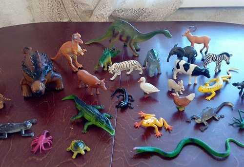 Пакет фигурок животных и динозавров