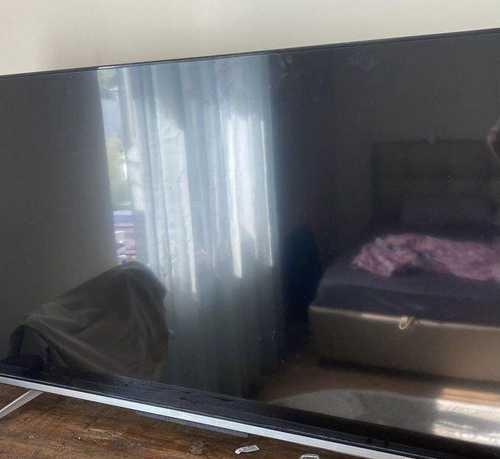43" (108 см) Телевизор LED TCL 43P725 серый