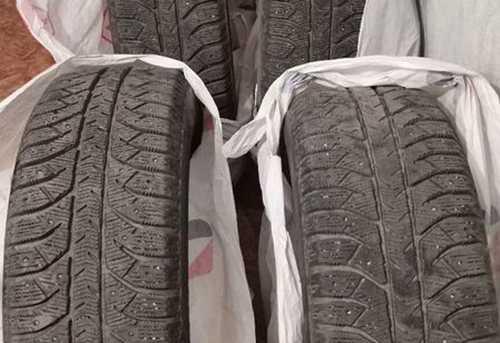 Bridgestone Ice Cruiser 7000 235/65 R17 108