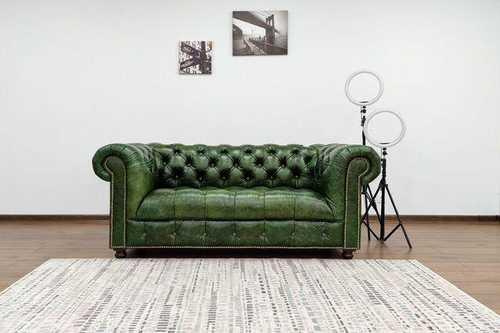 Кожаный классический Лофт премиум диван "Честер"