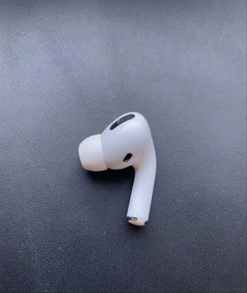 Шипит правый наушник airpods pro