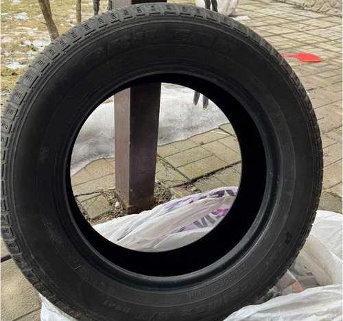 Habilead PracticalMax H/T RS21 215/65 R17 99H