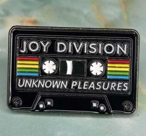 Металлический значок "Joy Division"