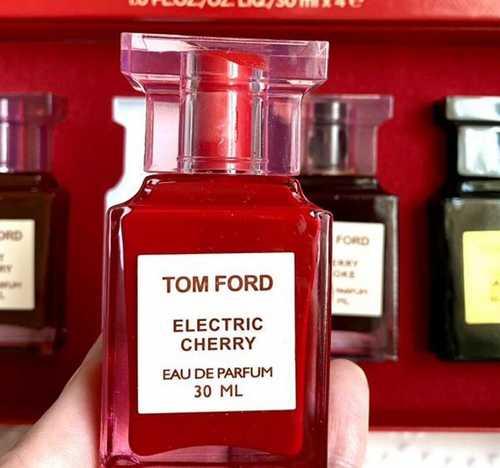 Tom ford подарочный набор 30ml x 4