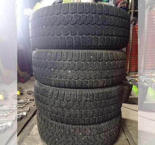 Yokohama Geolandar G098A 215/65 R16