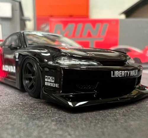 Модель Nissan silvia 1/64