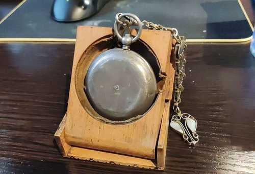 Часы карманные с футляром Brenets