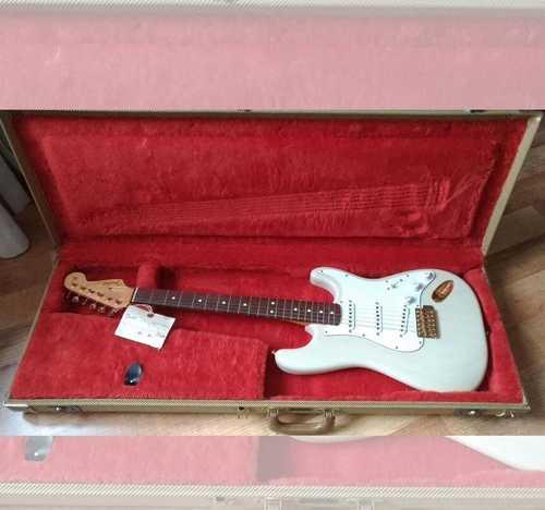Гитара 1987 Fender Mary Kay Stratocaster 62
